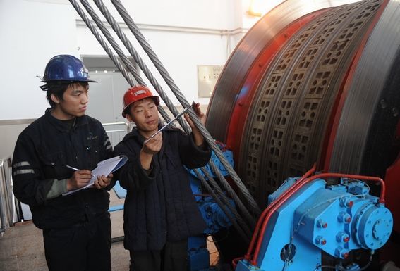 6xV33+FC Triangular Strand Steel Wire Rope Compacted Mining Rope